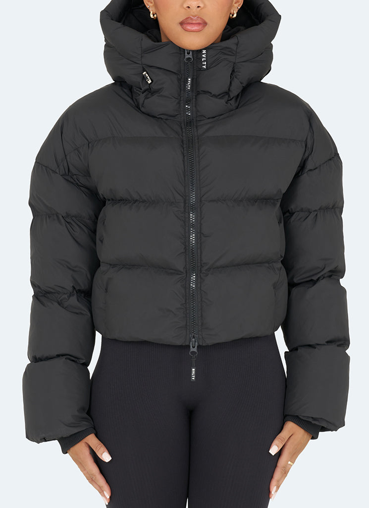 NVLTY - Womens Vintage Puffer Jacket - Black – N V L T Y